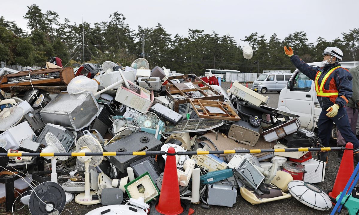 Disaster Waste: Miyagi Prefecture Shares Cleanup Expertise in the Noto ...