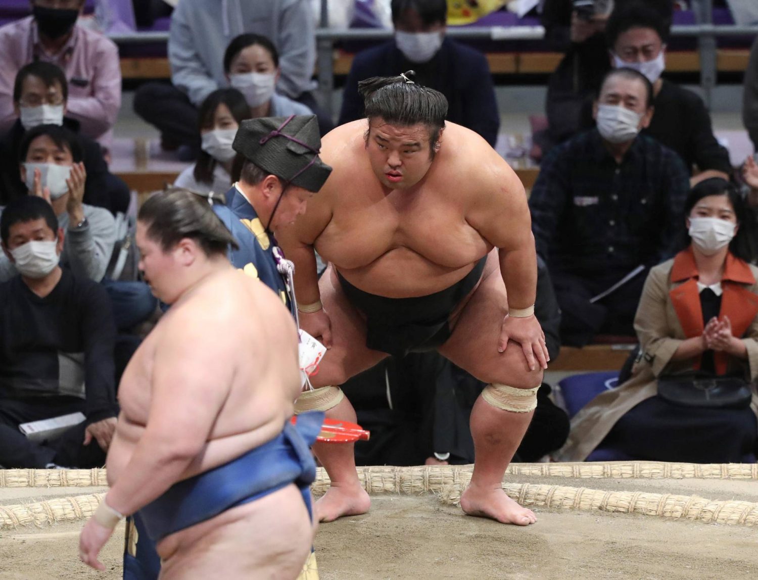 SUMO | Knot Allowed: Takakeisho Awarded the Win After Ichinojo Grabs ...
