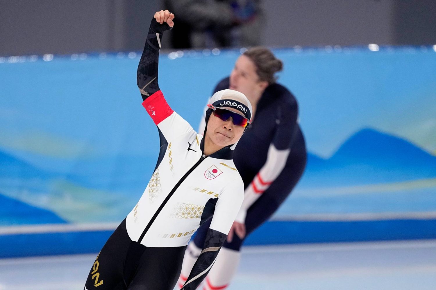 SPEED SKATING | American Erin Jackson Wins Gold in Women’s 500; Miho ...