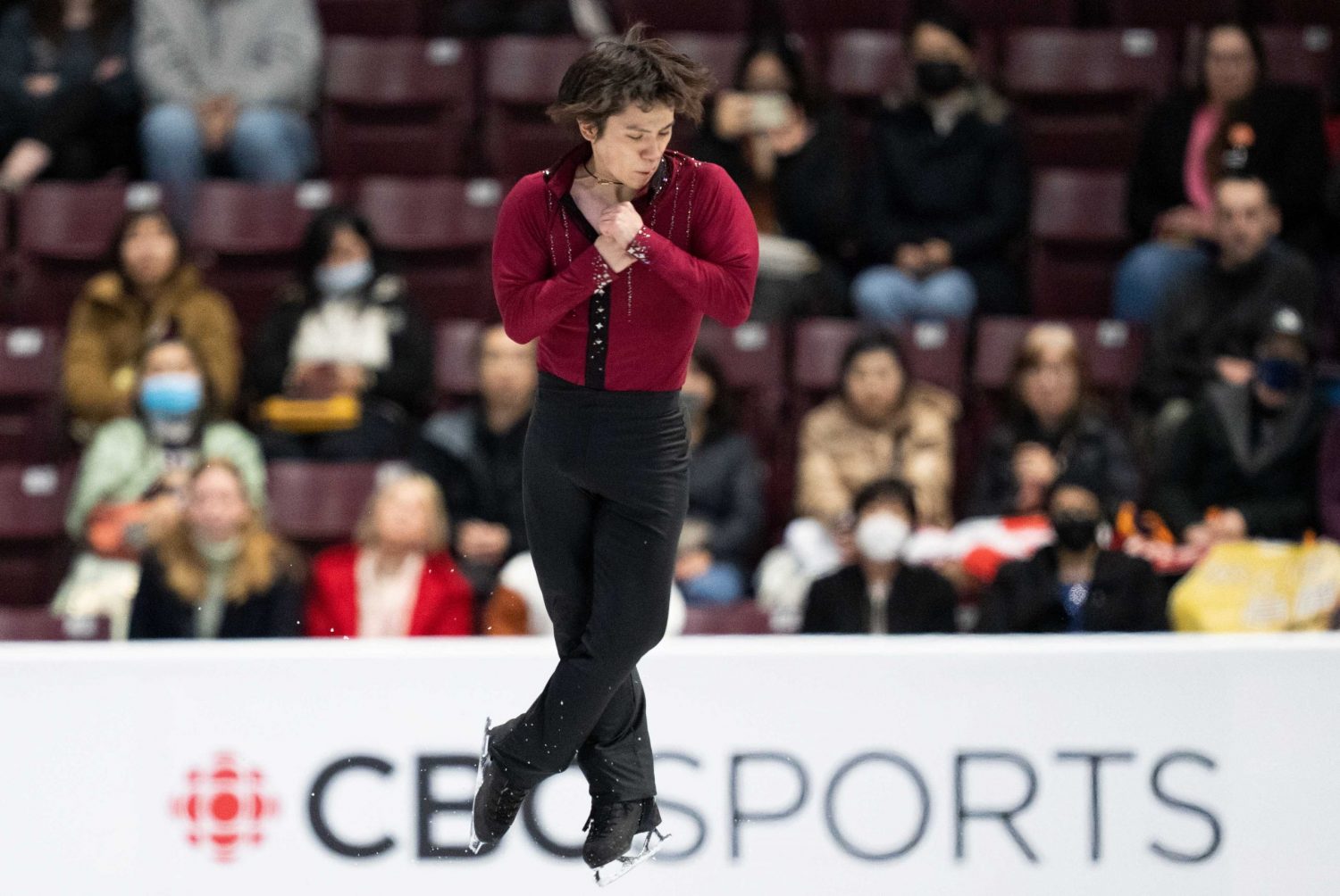 [ICE TIME] Rinka Watanabe and Shoma Uno Lead Banner Showing for Japan at Skate Canada | SportsLook