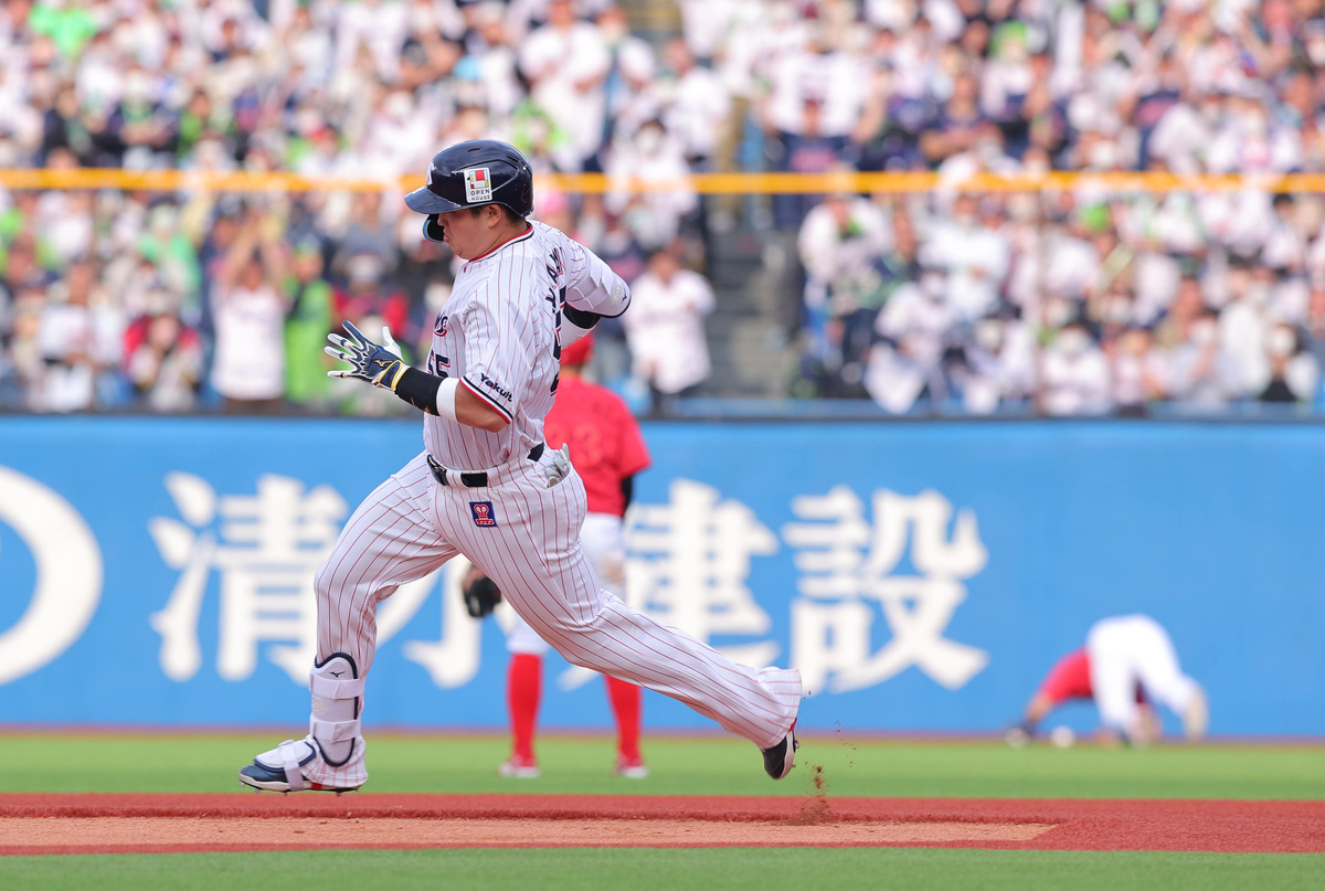 [NPB NOTEBOOK] Roki Sasaki Fans 11 in Excellent First Start of Season ...