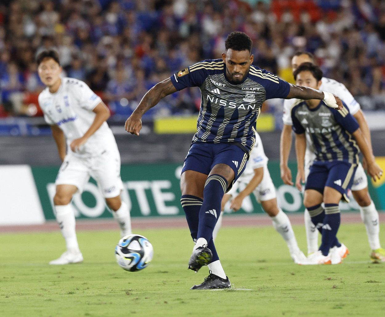 [JAPAN SPORTS NOTEBOOK] Yuya Osako and Anderson Lopes Flourishing in the J.League | SportsLook