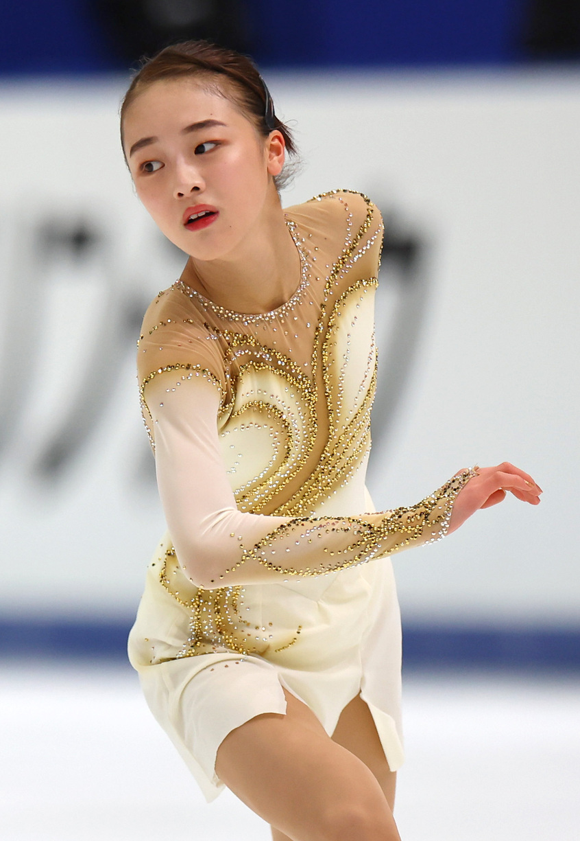 [ICE TIME] Kaoruko Wada Stuns Rena Uezono to Win in Junior Grand Prix Debut | SportsLook