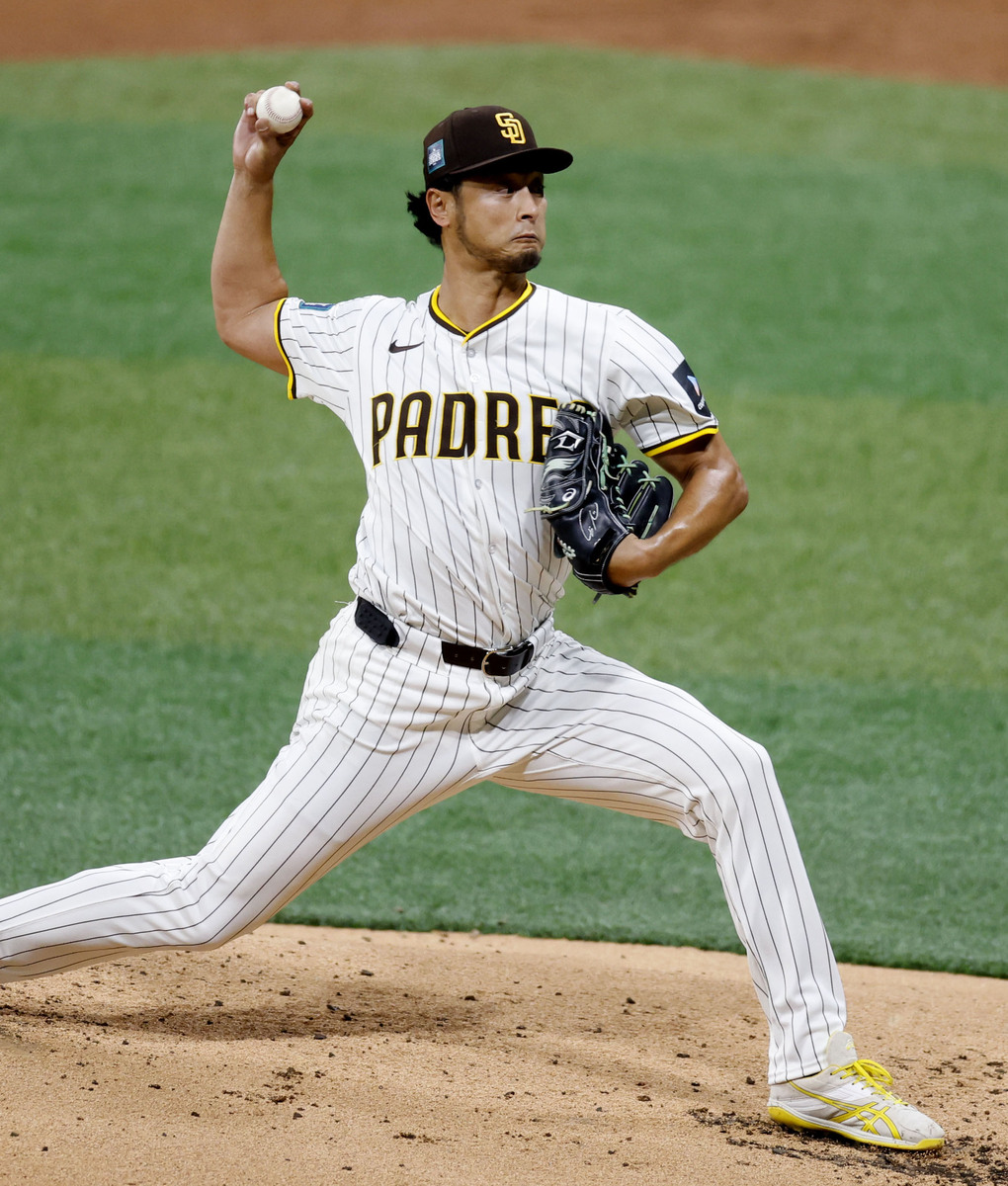 Shohei Ohtani Era Begins as Dodgers Rally to Beat Padres in the MLB ...