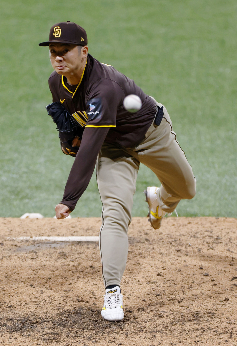 Yoshinobu Yamamoto Struggles in Debut as Padres Beat Dodgers in the ...