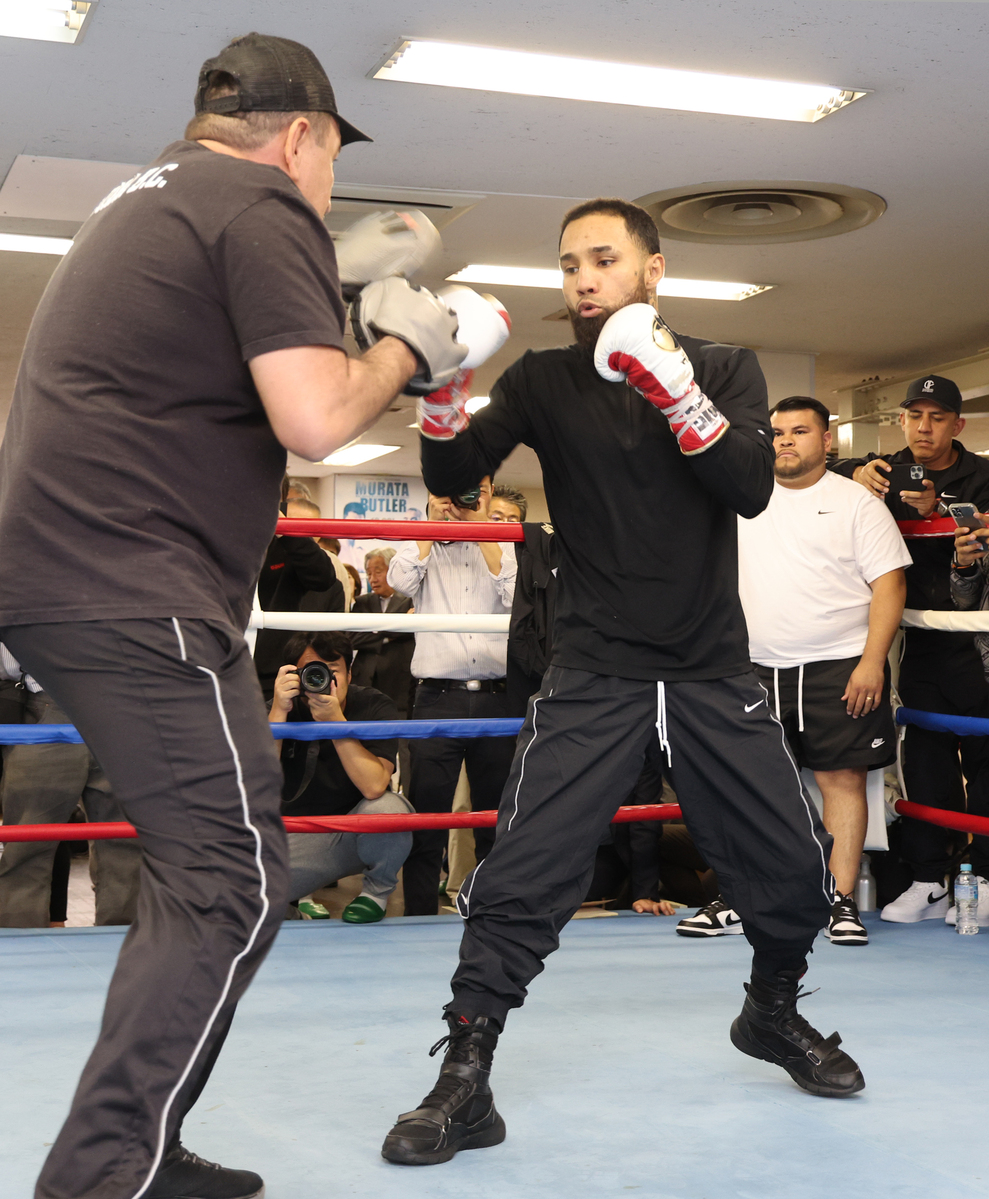 Luis Nery Eyeing a Stunning Upset of Naoya Inoue | SportsLook