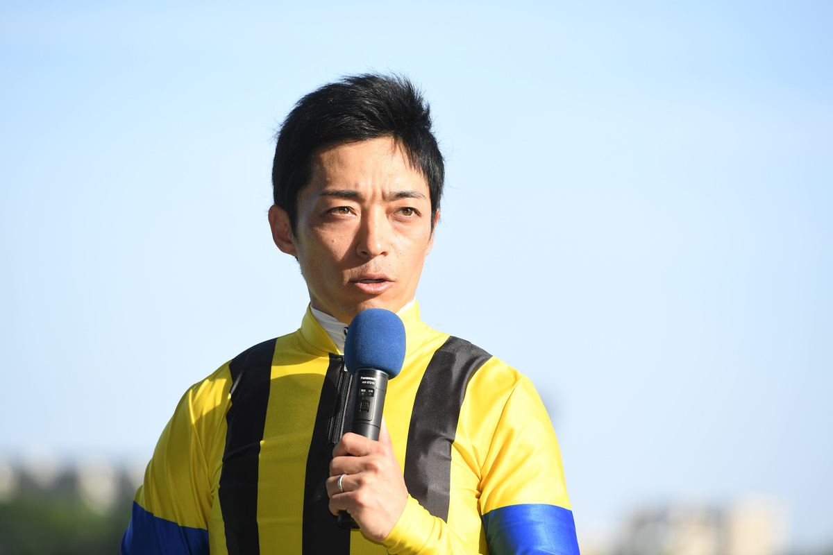 Jantar Mantar Shines as the Top Runner in NHK Mile Cup | SportsLook