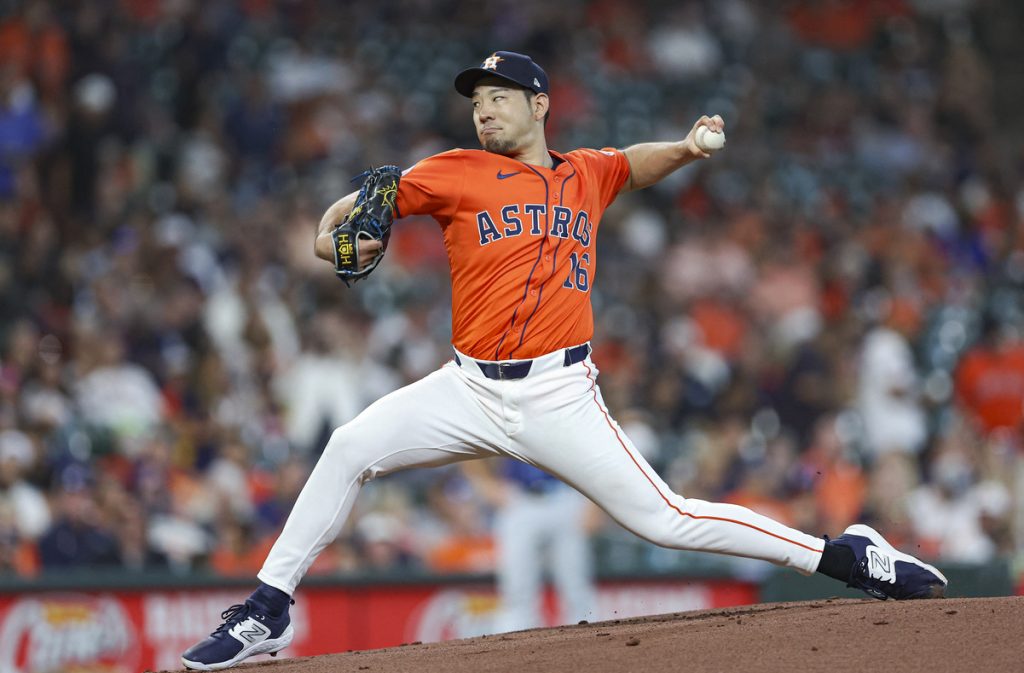 Yusei Kikuchi Strikes Out 8 Consecutive Batters in Astros Debut ...