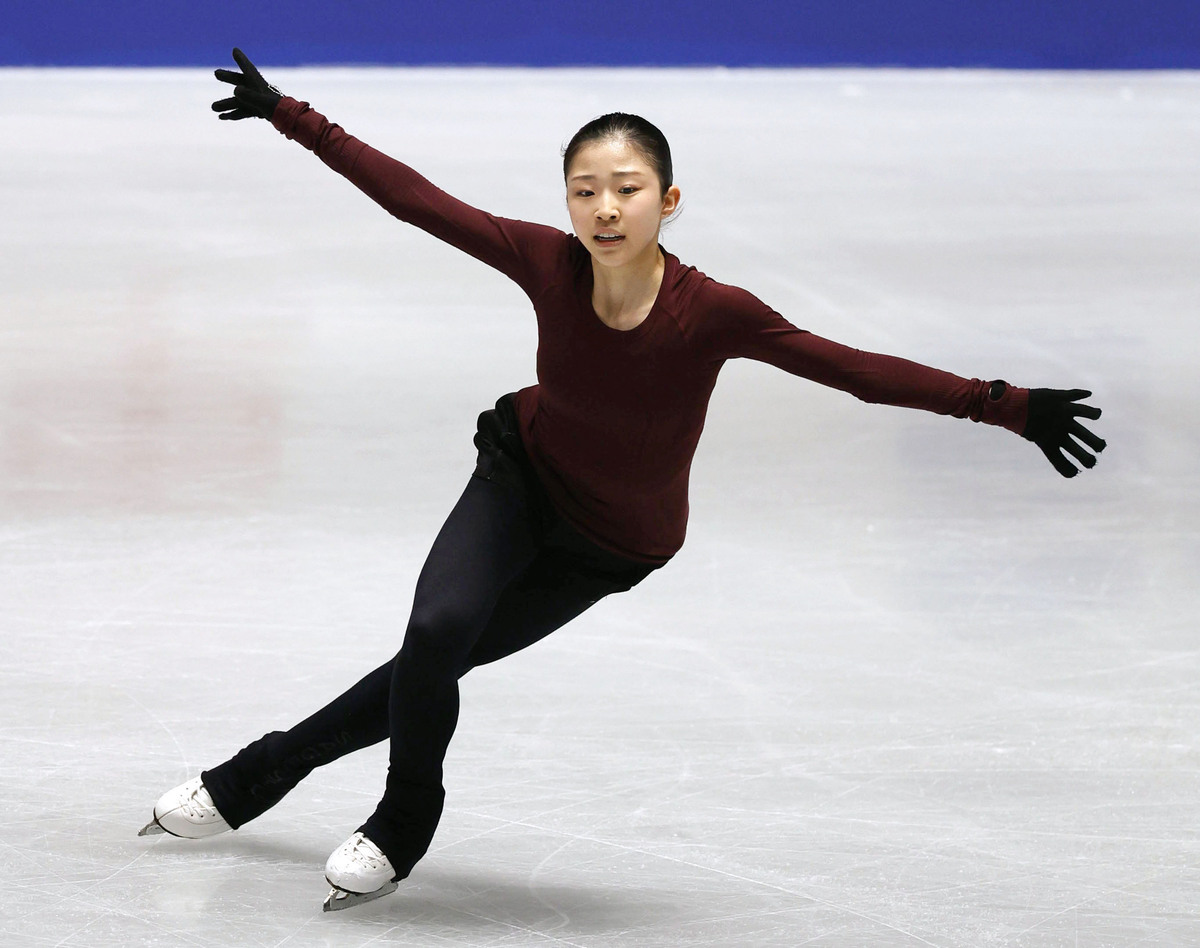 Yuma Kagiyama and Kaori Sakamoto Confident Ahead of NHK Trophy | SportsLook